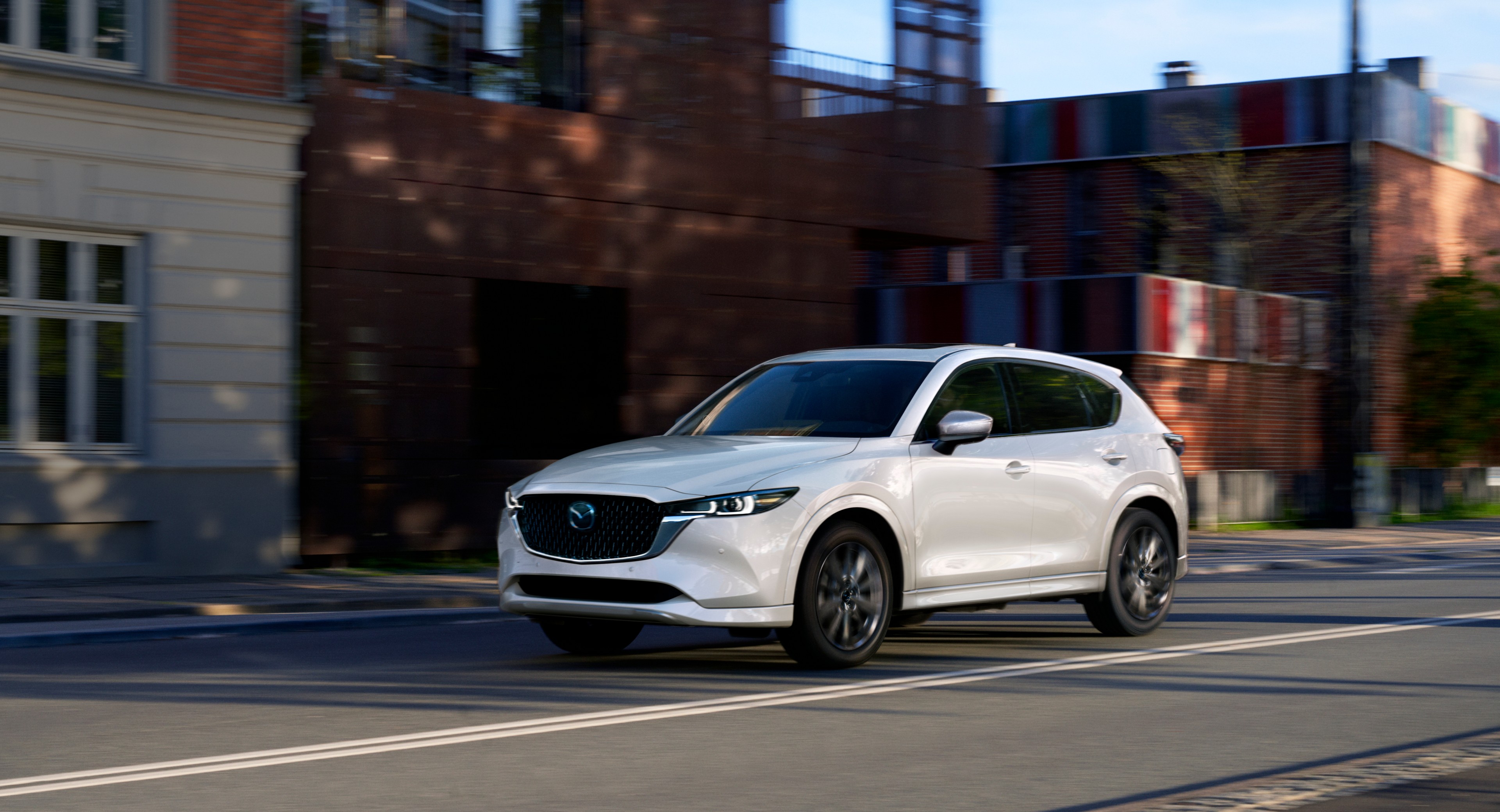 Купить новый автомобиль Mazda CX-5 в Сургуте, комплектации и цены Mazda CX-5 (Мазда) у ...