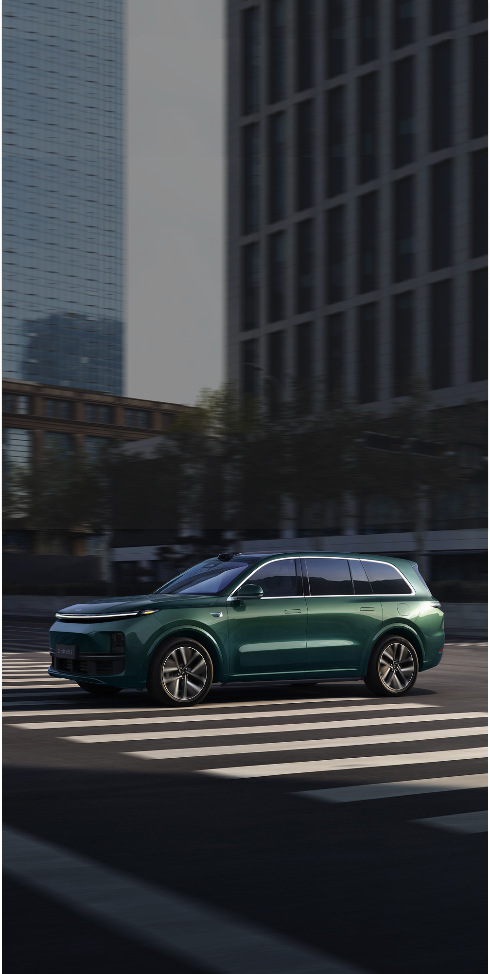 Li L9 | Флагманский 6-местный кроссовер от Lixiang (Лисян)